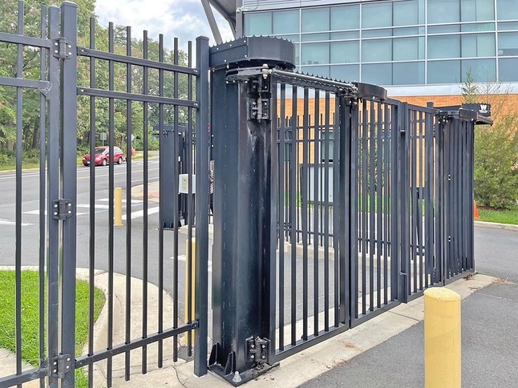 High-Speed Gates for Secure Police Parking Lots
